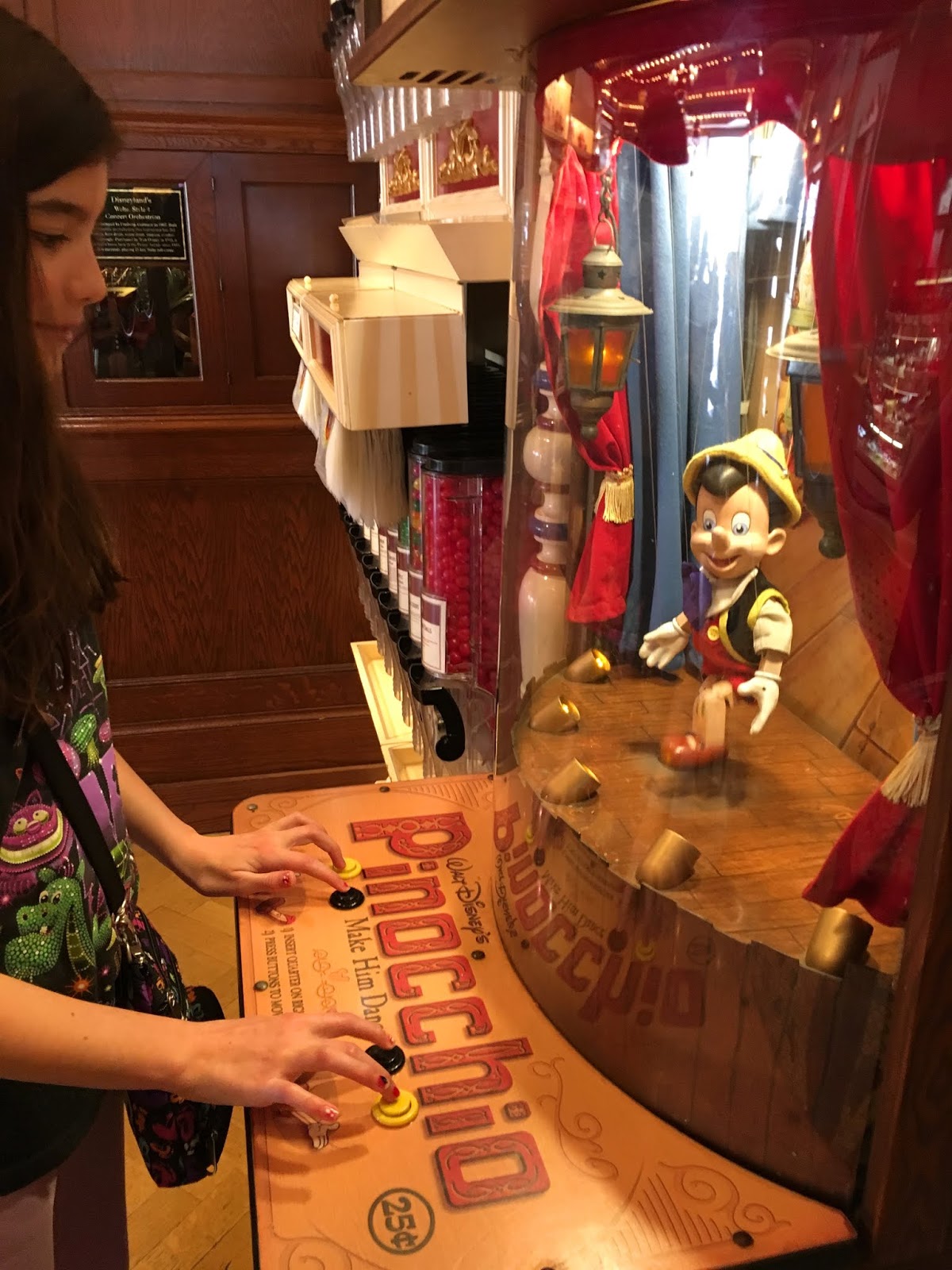 Britts Happy Place - Blog All About Disneyland