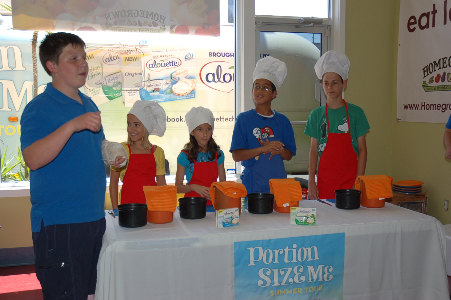 What a Healthy Family Eats: Portion Size Me "Snack Wars Challenge"