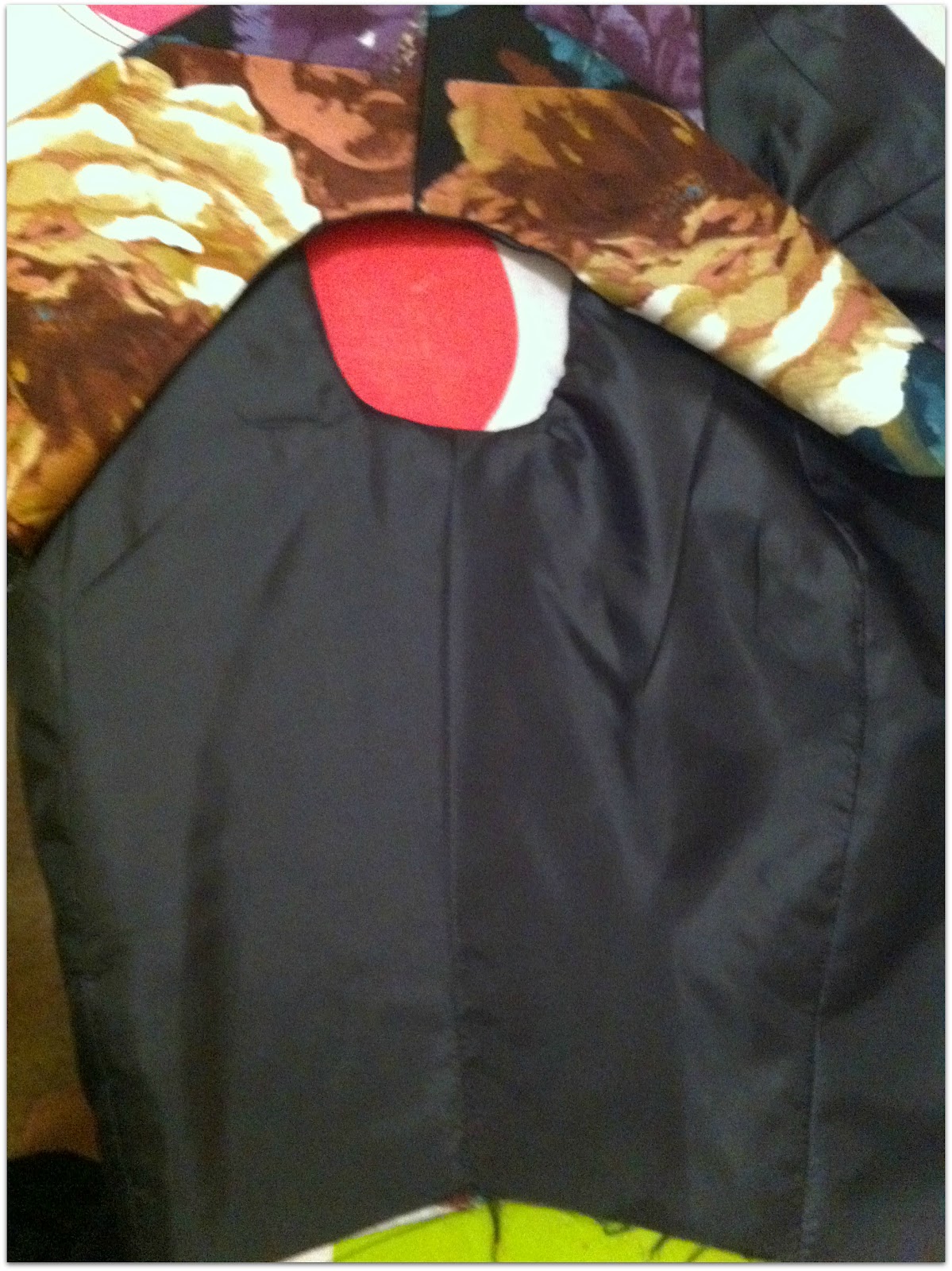 'Bagging' Tutorial: How to sew lining in sleeveless dress bodice. ~ Sew ...