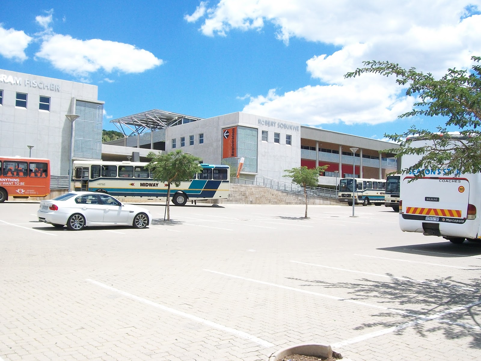 CAMPUS SNEAK AFRICA: 13 kilometres WALK & FESTIVAL with UJ Students to ...