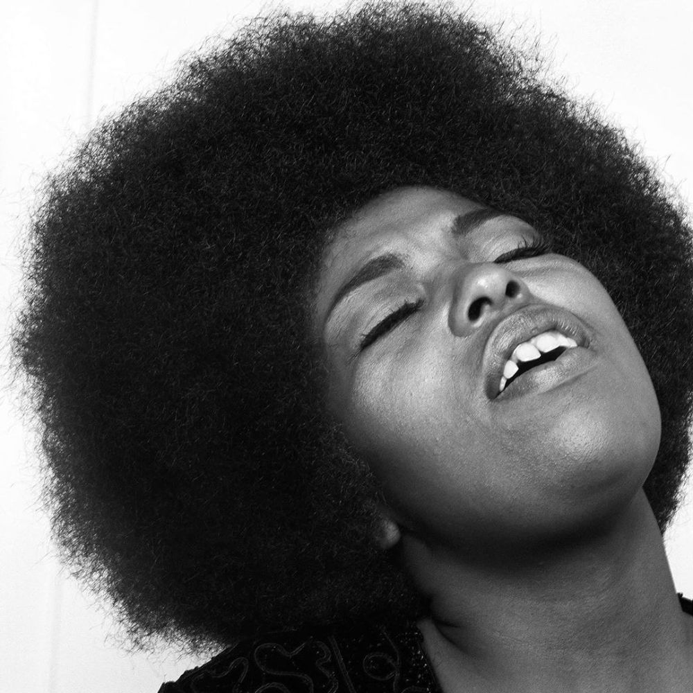 Stunning Portraits of Roberta Flack Taken by Jack Robinson in November ...