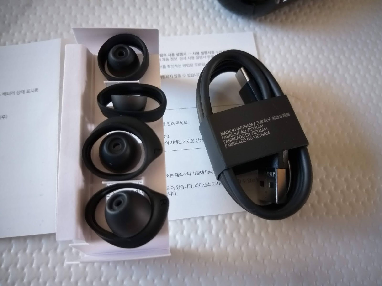 [Review] Samsung Galaxy Buds+ / SM-R175 삼성 갤럭시 버즈 플러스 리뷰 [장,단점]