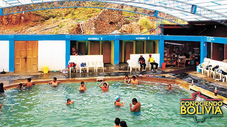 Oruro: Lugares turisticos Aguas termales del Lago Poopo