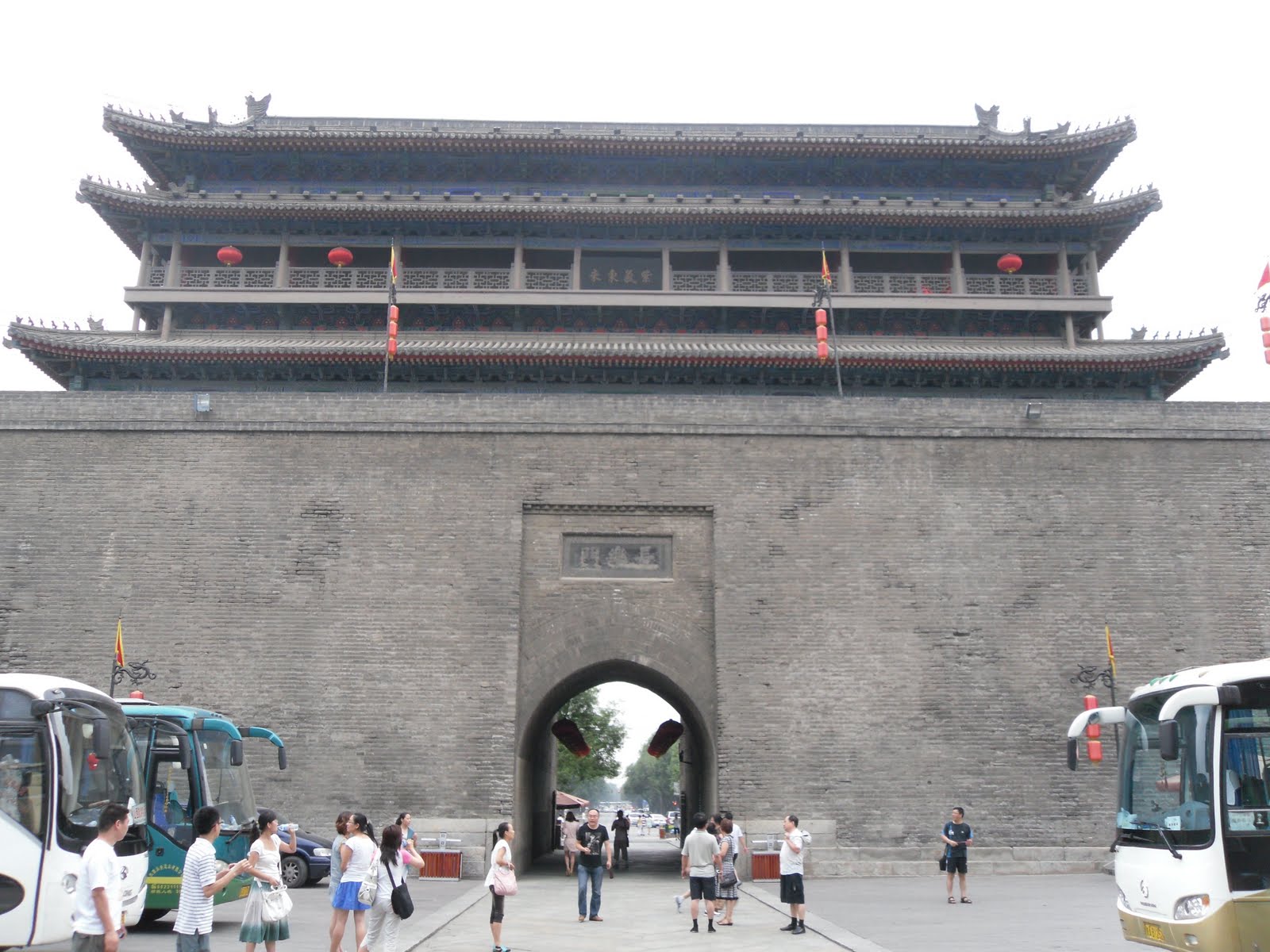wanhengwah: THE GATES TO THE ANCIENT WALL CITY OF XIAN
