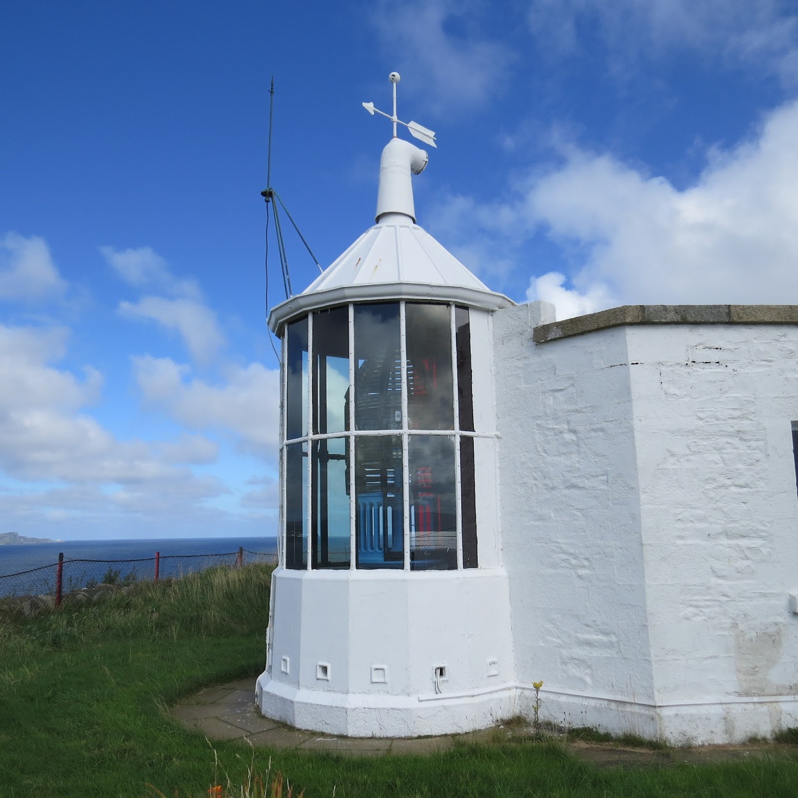 Pete's Irish Lighthouses: Dunree Head Old Light