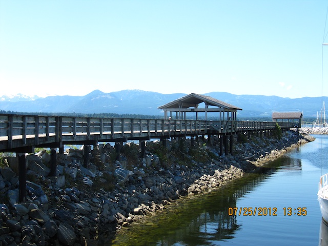 The Comox Valley - A Pictorial View: Town of Comox - Recreation and Sports
