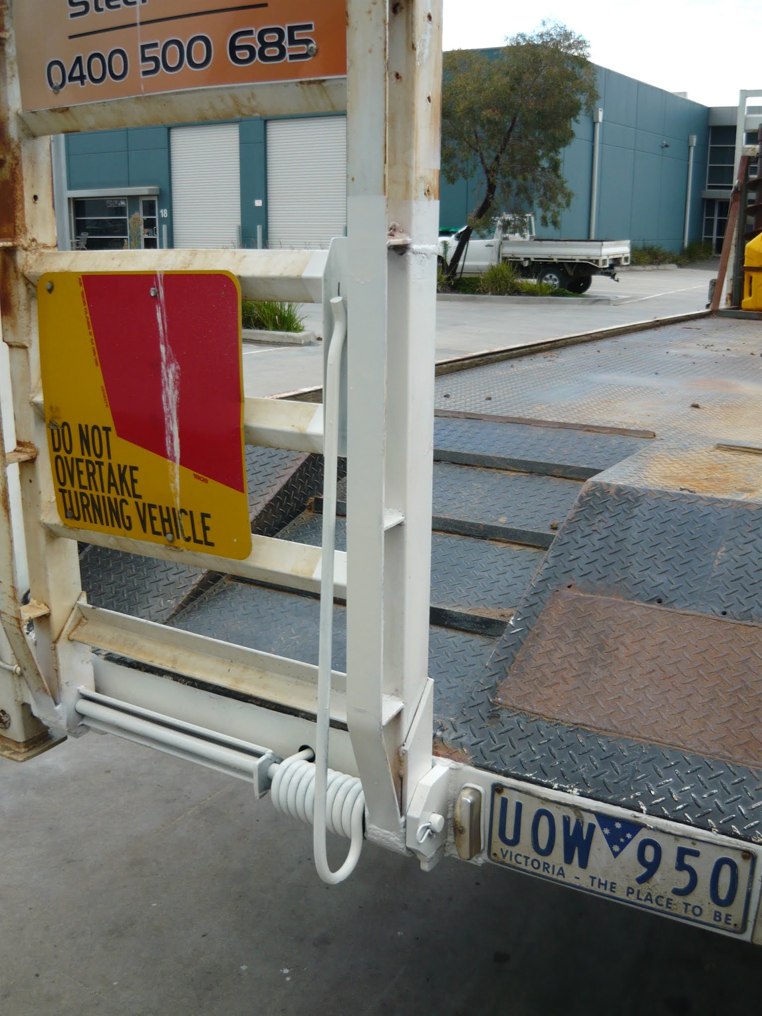 CHRISTIE PACIFIC CASE HISTORY: Spring Loaded loading ramps - Fabrication.
