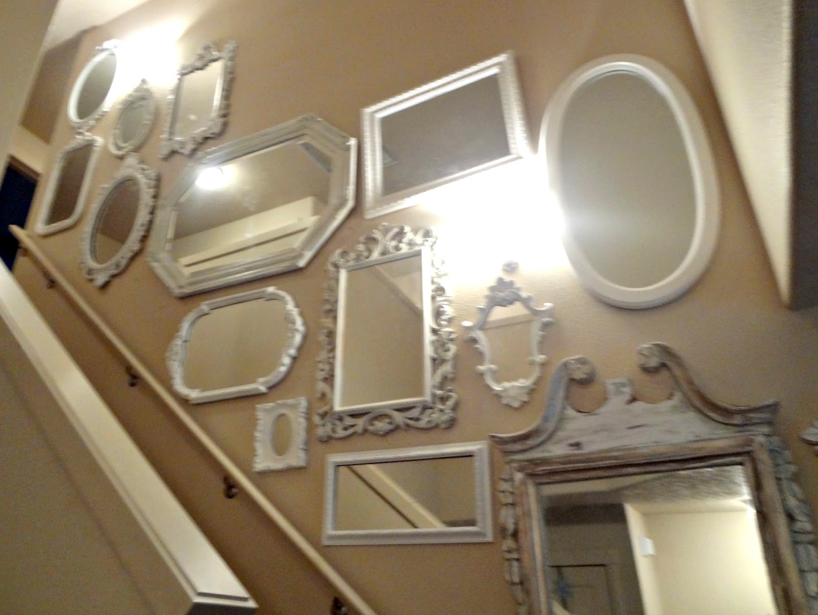 Not So Shabby - Shabby Chic: Mirror mirror on the wall