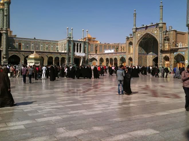 Qom: A peek into Iran's Holy City ~ VAGAYBOND