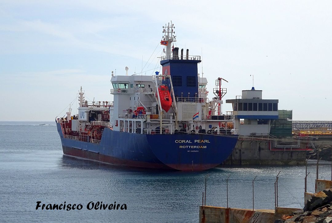 Andarilhar: Navio: Coral Pearl