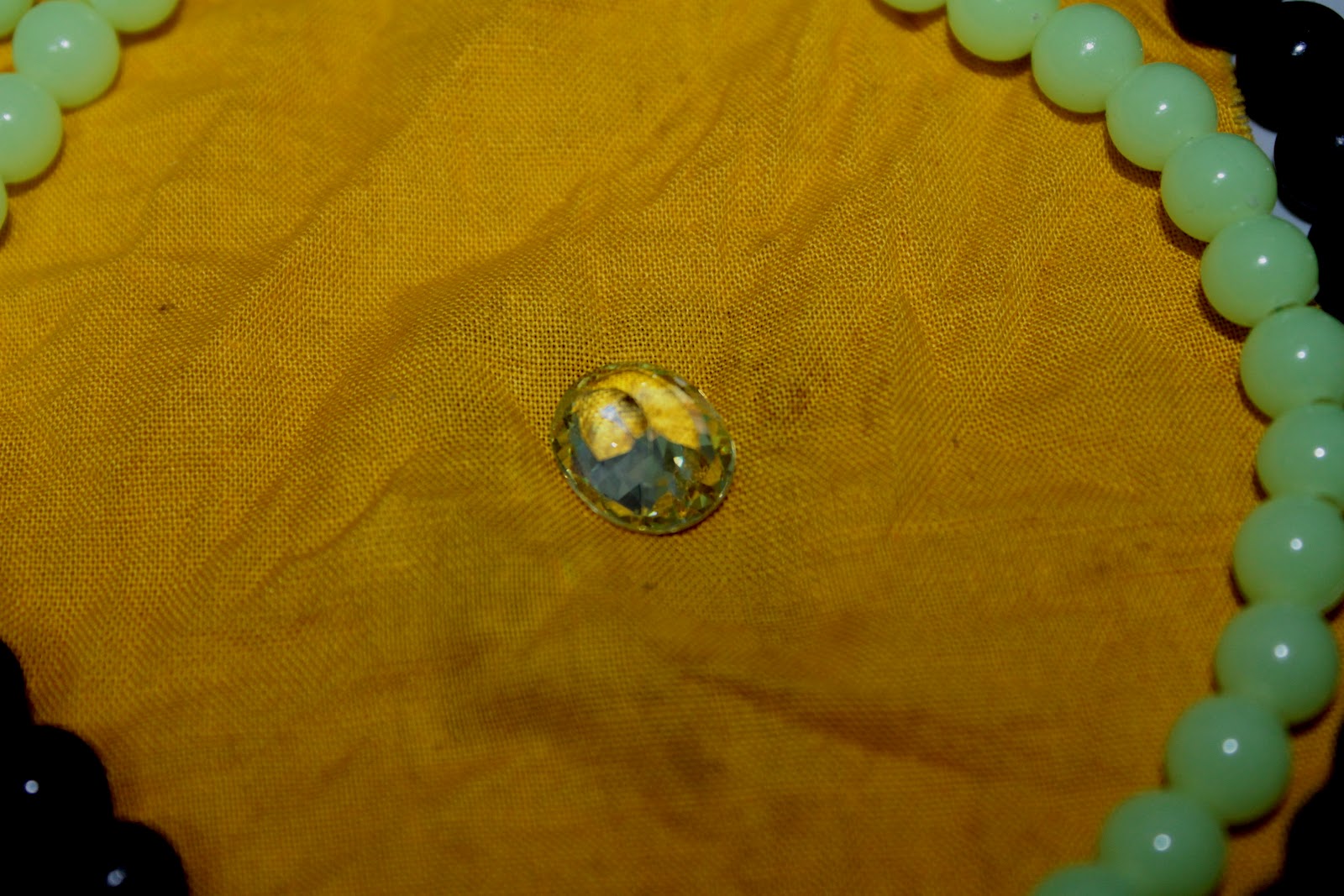 Kalam Nurani: Khasiat Batu Geliga