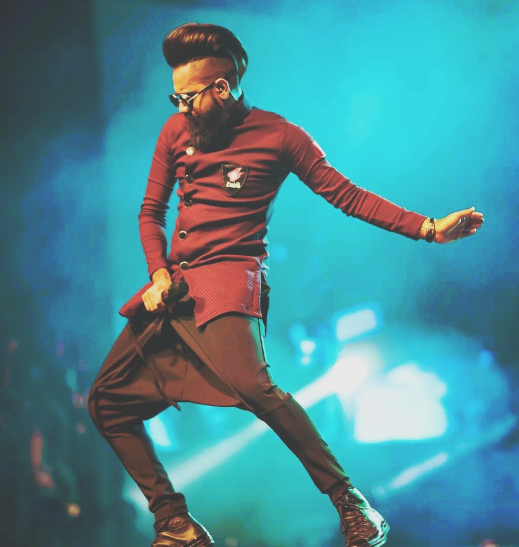 Anushka Udana(Actor) Age,Wife,Family,Awards,Facts,Wasthi Production,Career, Wiki,Lifestyle and ...