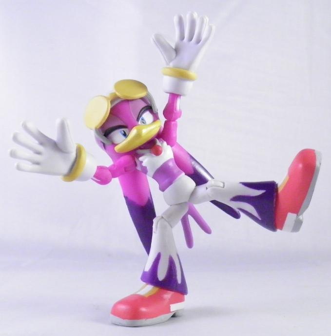 She's Fantastic: Sonic Free-Riders WAVE the SWALLOW!