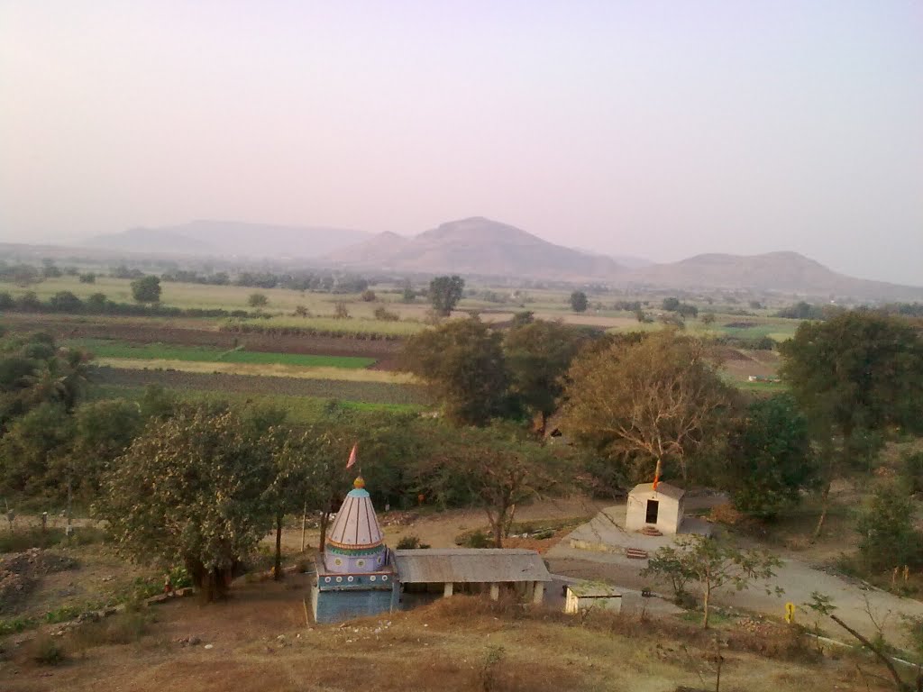 Trekking In Maharashtra: Induri Fort (किल्ले इंदुरी)