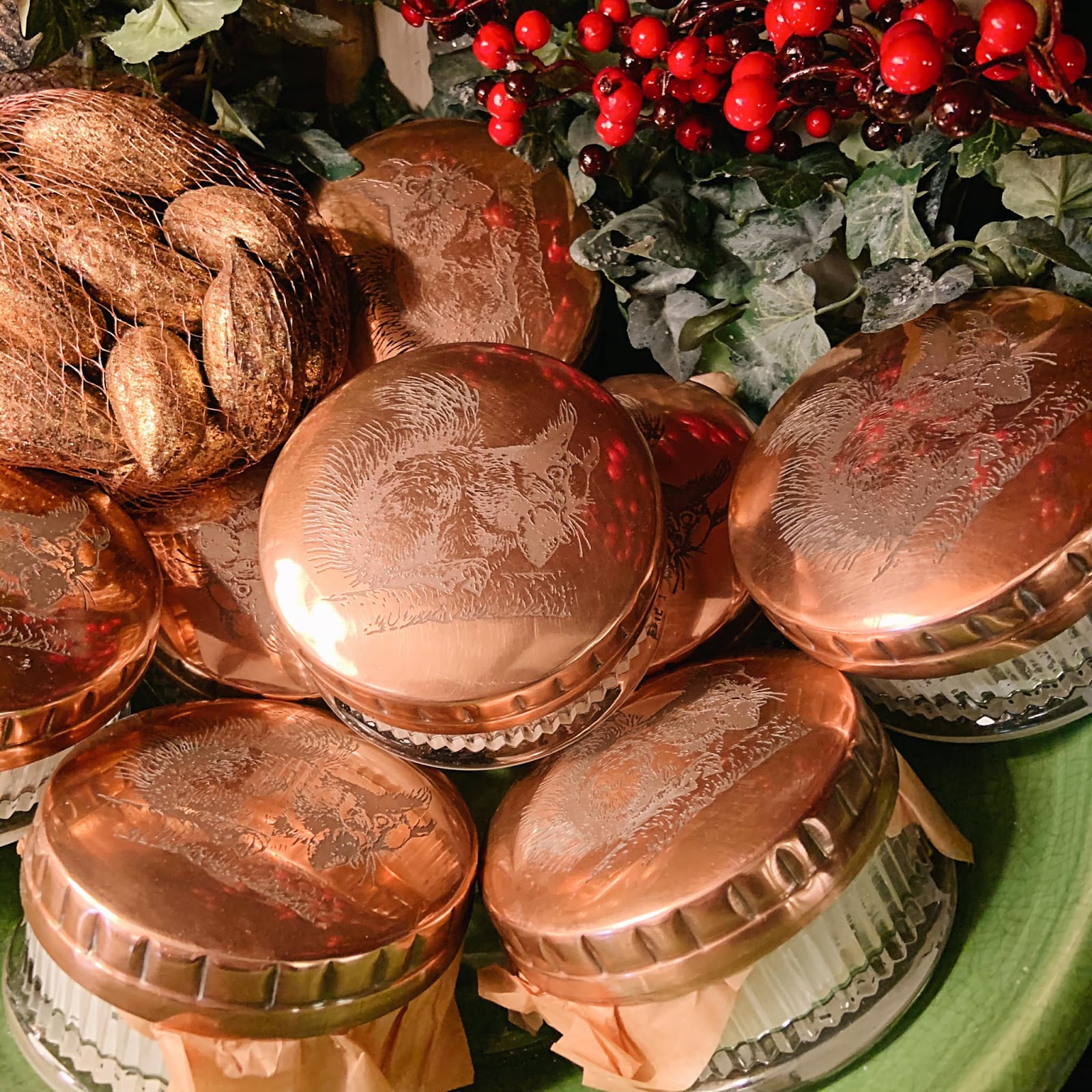 .: Signature Copper Powder Box Candles