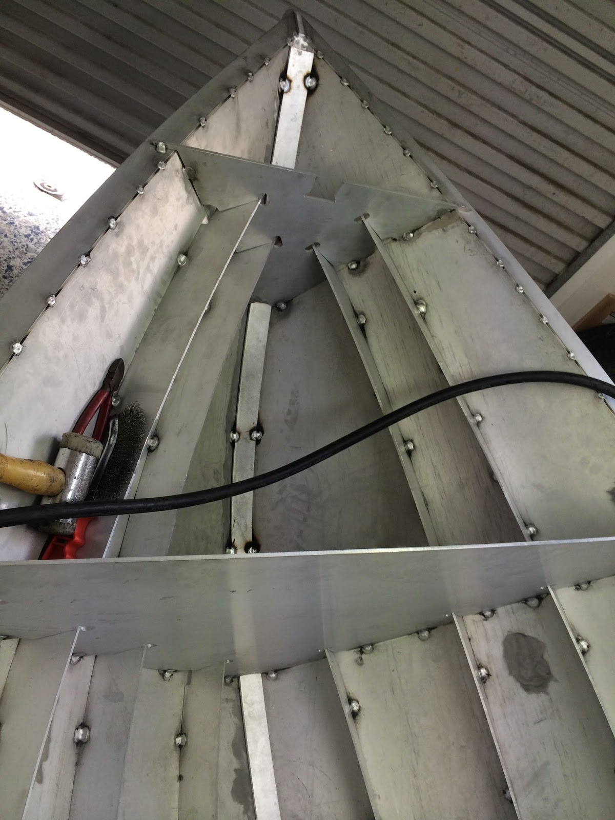 CNC Marine 5m (5.75 Overall) Plate Boat Build: Sides on. Anchor well ...