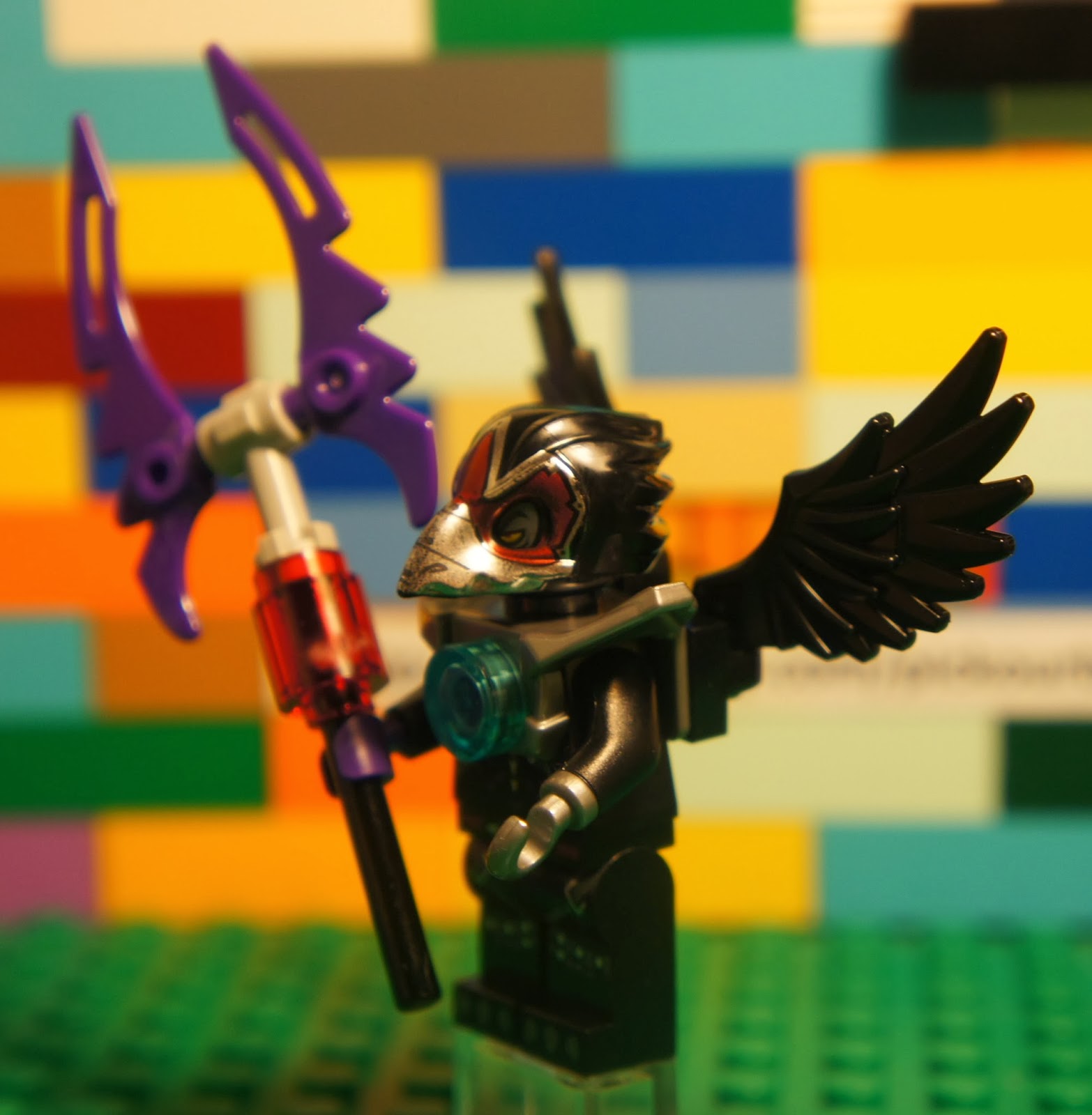 LEGO Legends of Chima RAZAR Minifigure Raven Tribe + Weapons + Mask | eBay