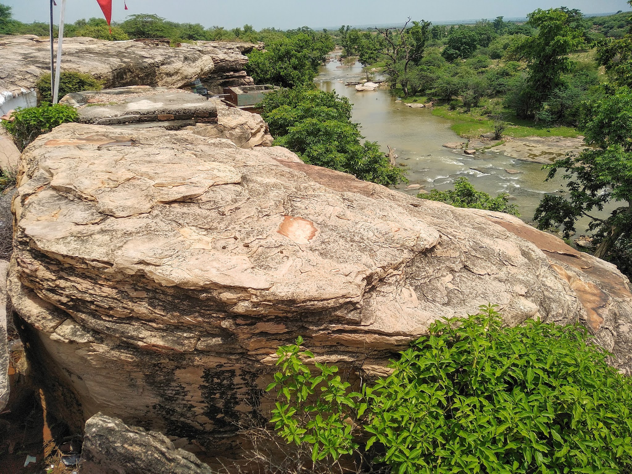 INDIA TRAVELLING TIPS: CHATTANESHWAR MAHADEV MANDIR