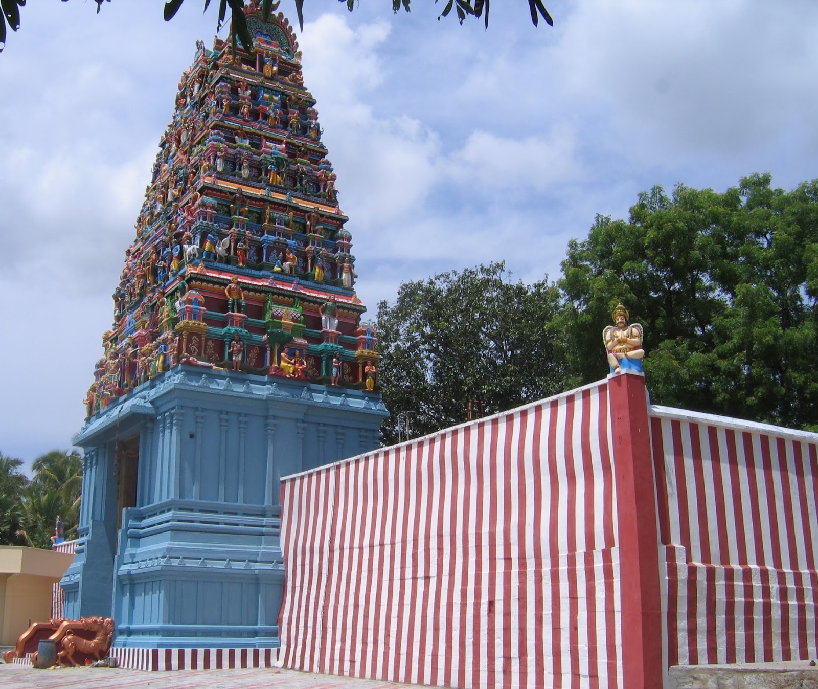 Temple, Travel and Sport: Kuruvi Thurai Perumal Temple