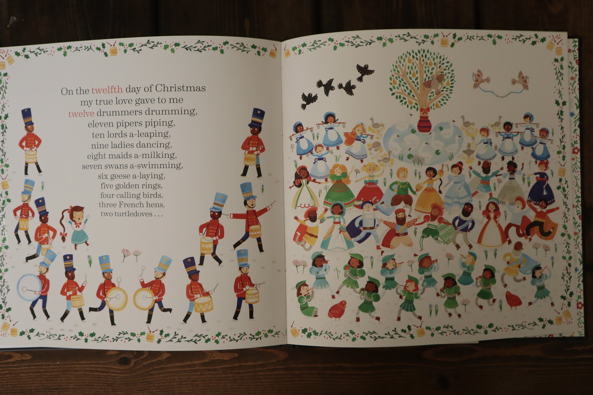 Momfessionals: Friday Favorites - Christmas Books Edition