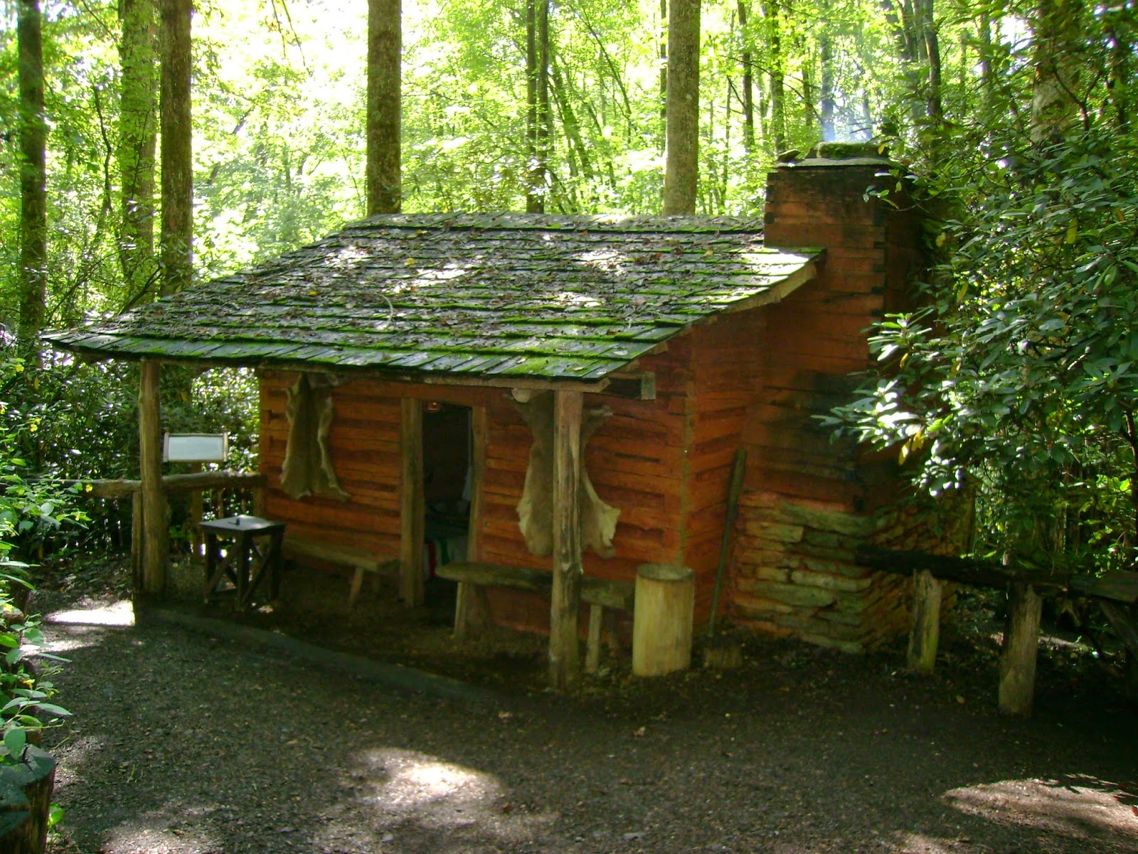 Colonial Quills: 18th Century Native American Houses by Cynthia Howerter
