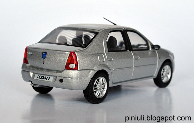 PiniuliModels: Dacia Logan Prestige (2006) - Eligor