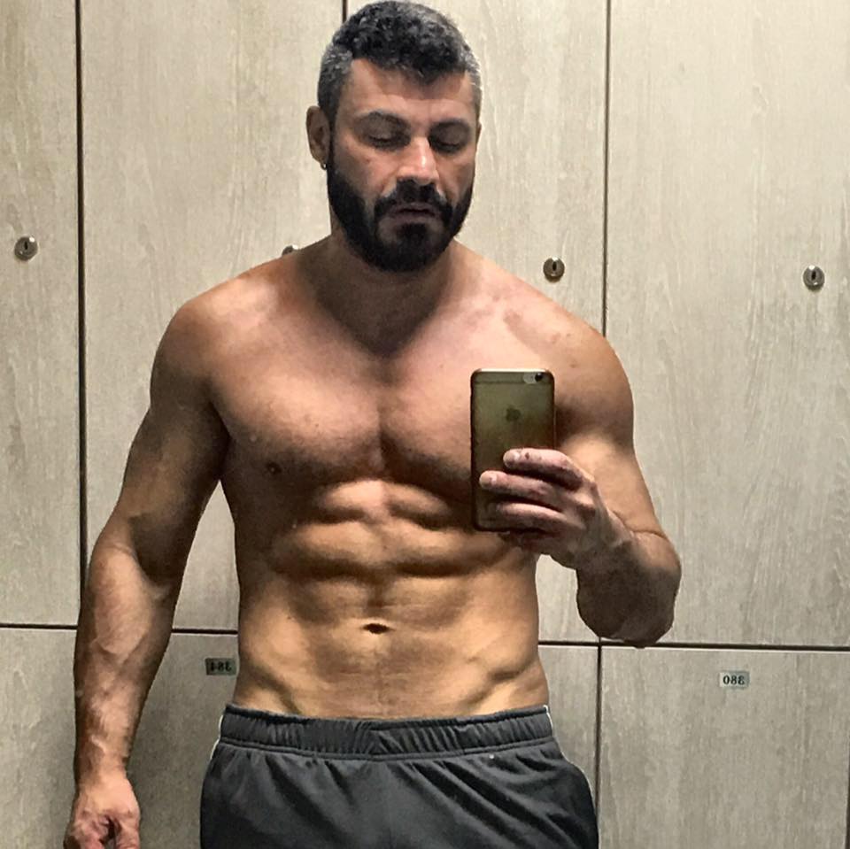 world bodybuilders pictures: beautiful russian bodybuilder oleg leo ...