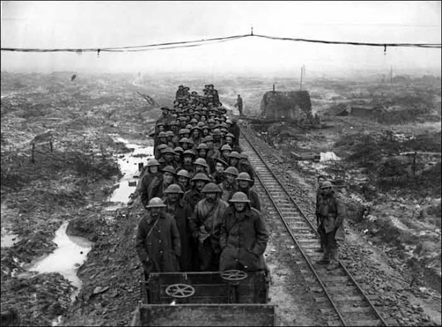 Historical Photos: WW1 British Troops