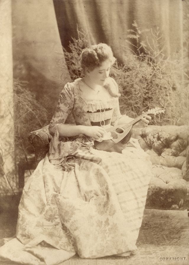 Ellen Terry: One of Britain's Leading Shakespearean Actresses ~ Vintage ...