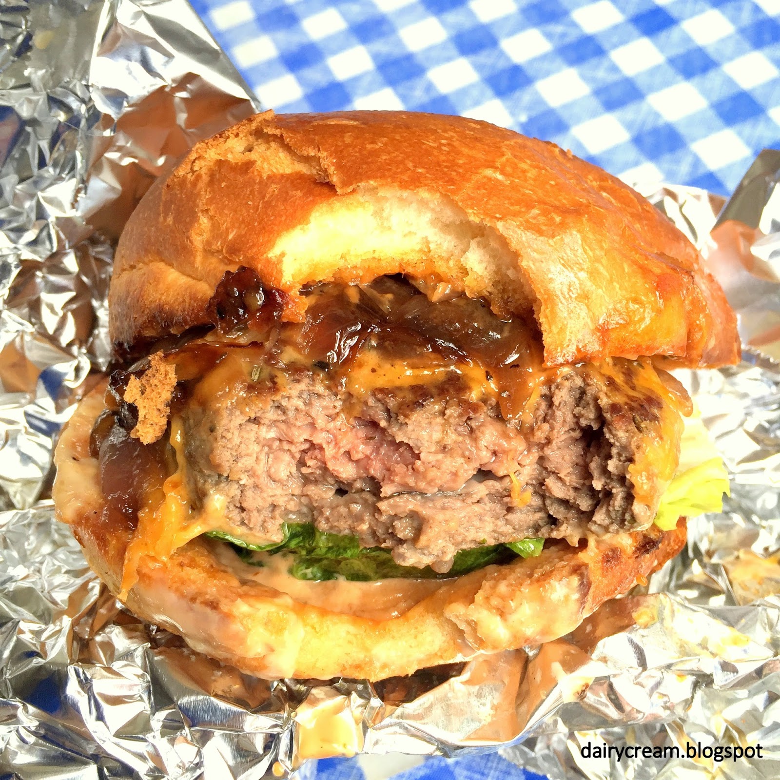 Jack the Ripper : Atas Burgers in Kopitiam