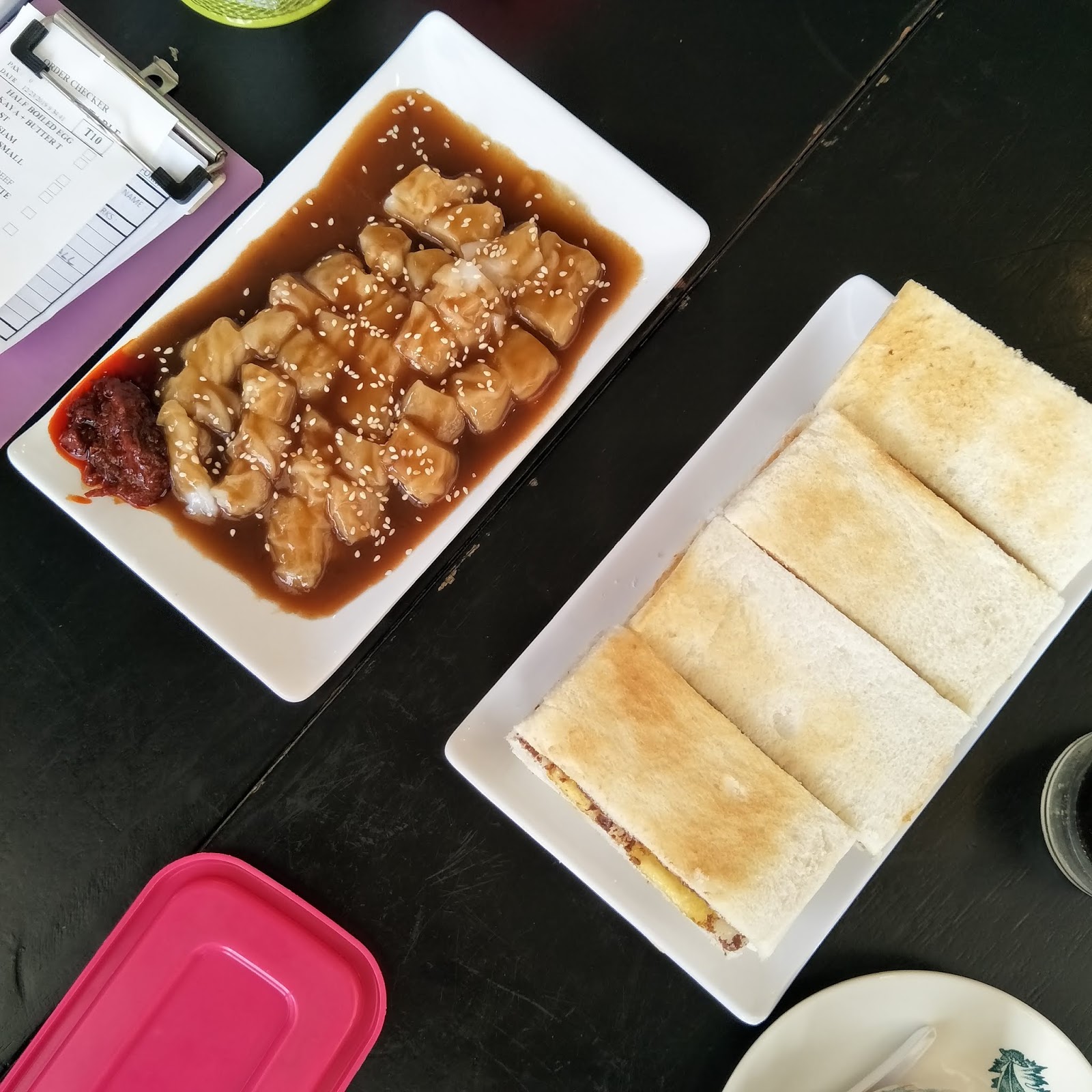 MAKAN DI ADAM KITCHEN DENGAN KENGKAWAN PEJABAT