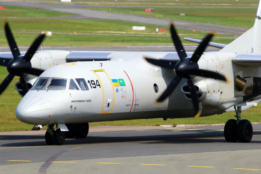 Historia y tecnología militar: Antonov detiene el desarrollo del An-132D