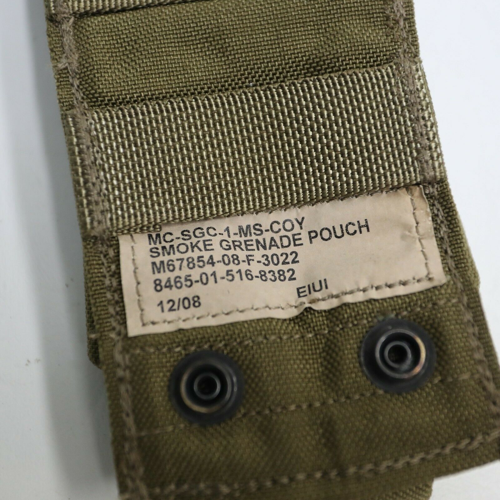 Webbingbabel: USMC FSBE II Smoke Grenade Pouch Single Coyote