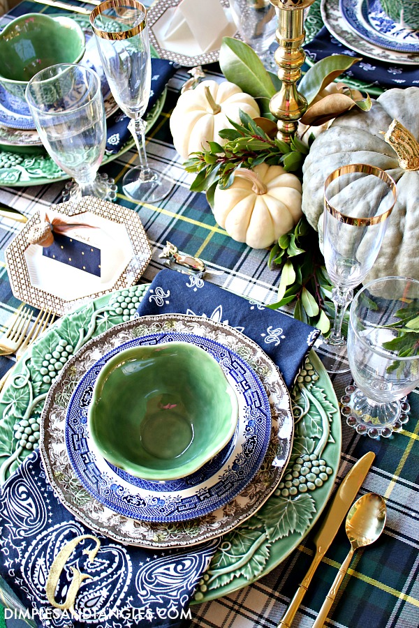 GREEN AND NAVY PLAID THANKSGIVING TABLESCAPE | Dimples and Tangles