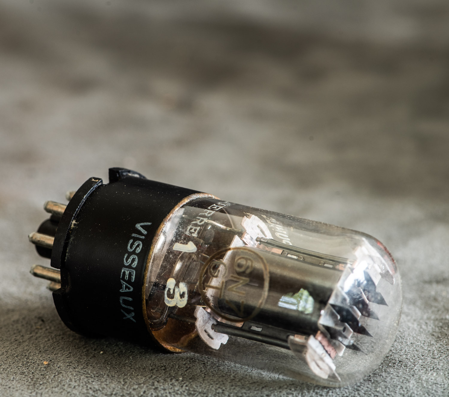 VinylSavor: Tube of the Month : The 6N7 (revisited)