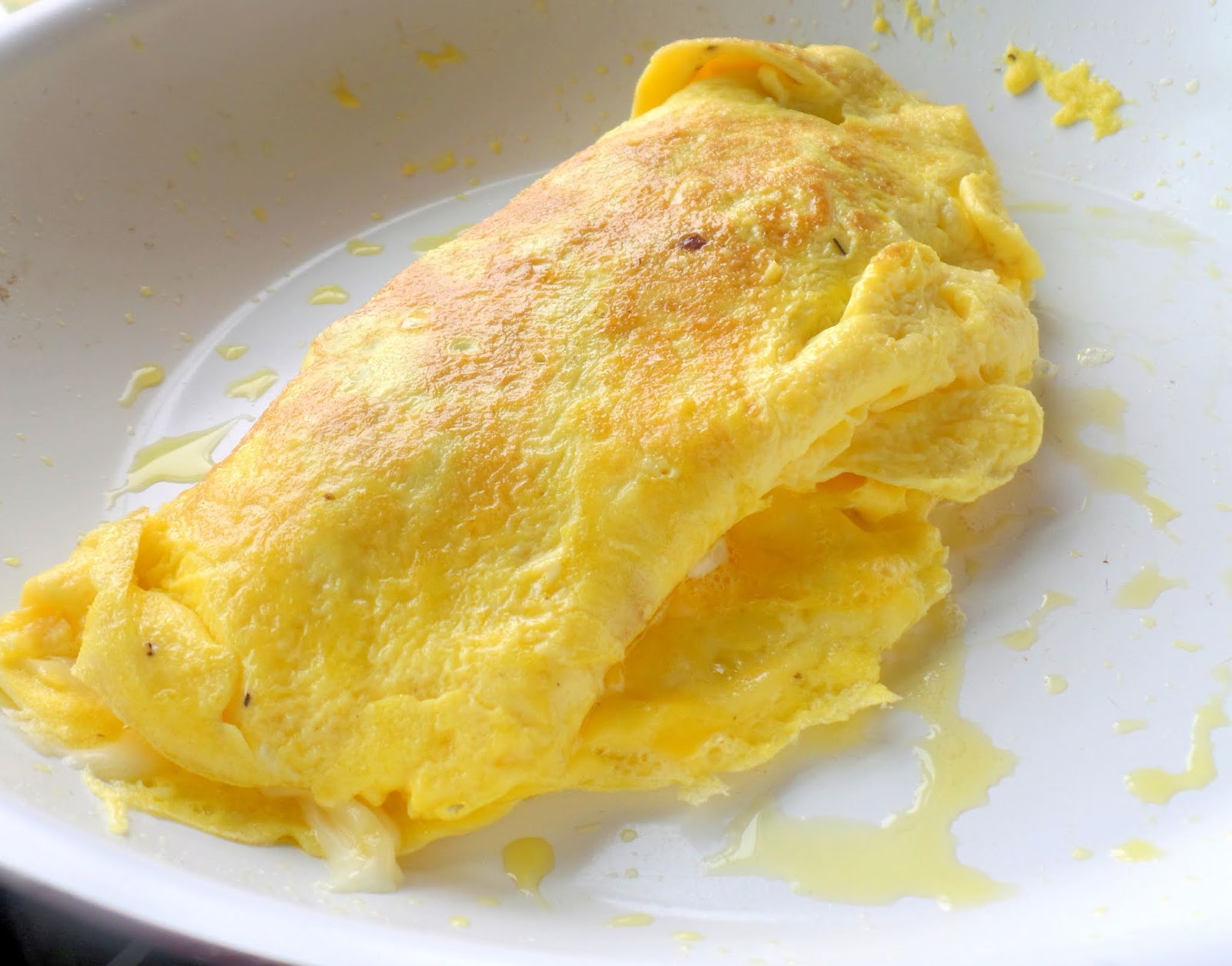 Welcome Home Blog: Cheese and Mushroom Omelet