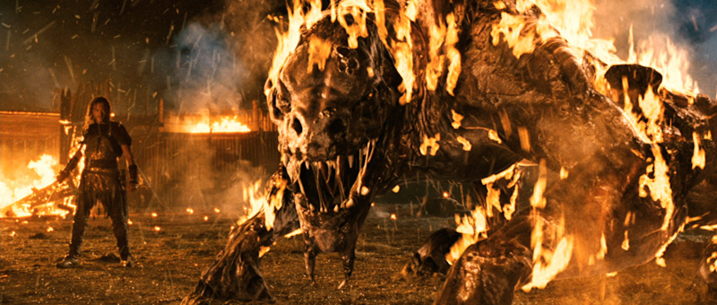 Velociraptor (JW) vs Baby Moorwen (Outlander) | SpaceBattles