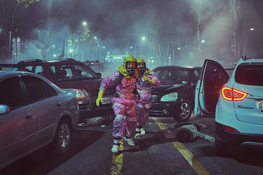 Watching Asia Film Reviews: Exit (2019) [Film Review]