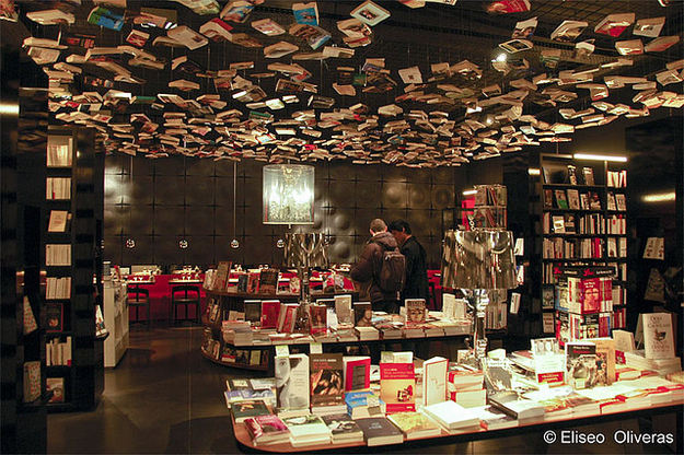 모든것들 가지가지: The Most Beautiful Book Store in the World