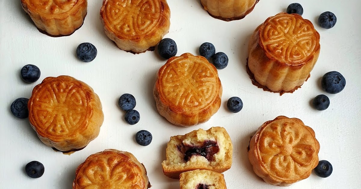 Blueberry Cheesecake Mooncakes with Sesame Pastry – Recipe