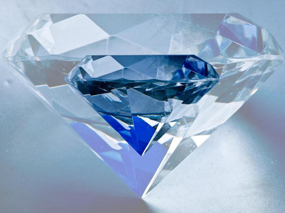 Conhecimento E=mc²: COMO NASCE UM DIAMANTE