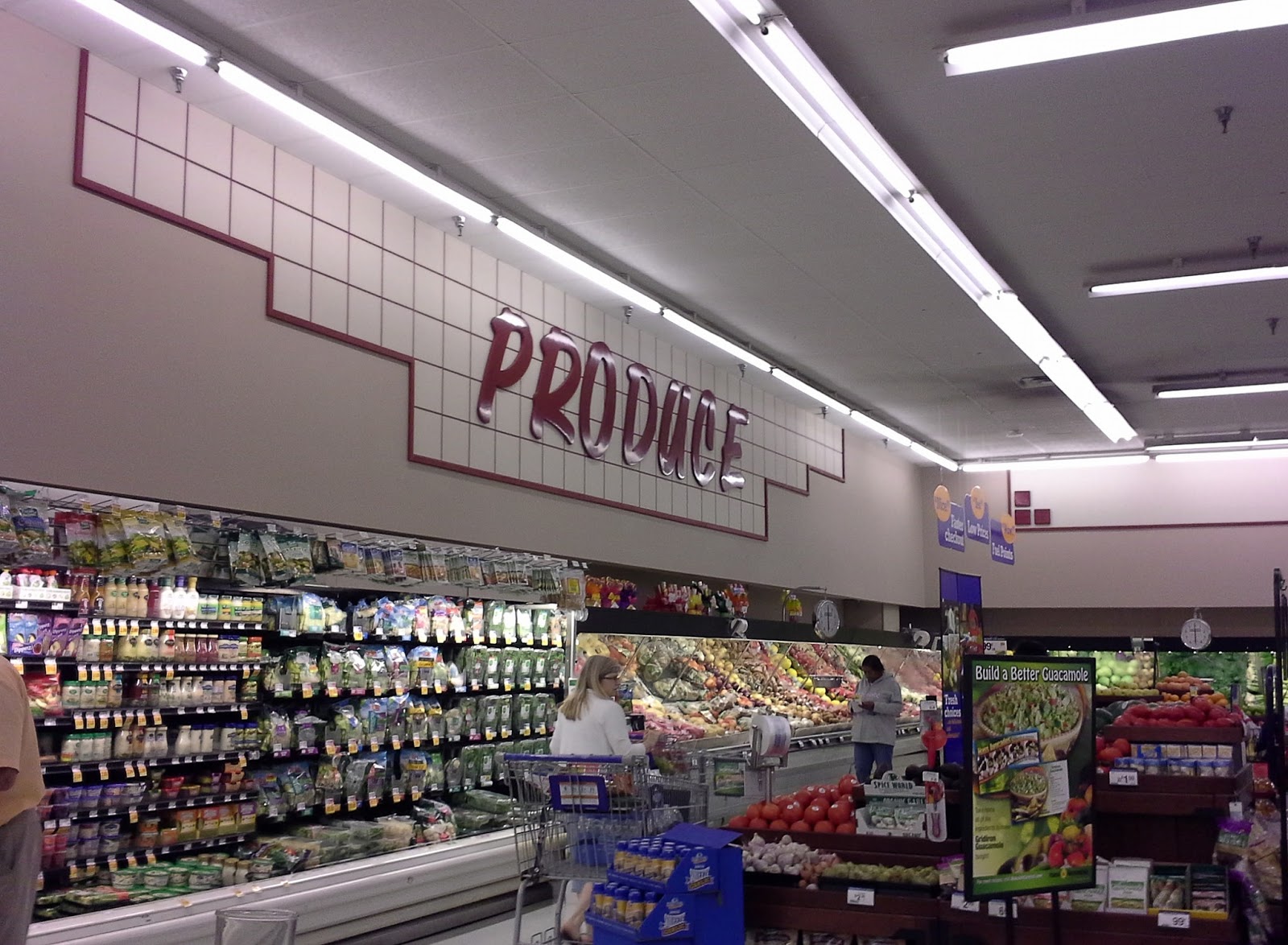 The Mid-South Retail Blog: Kroger Neon and Wannabe Neon Décor