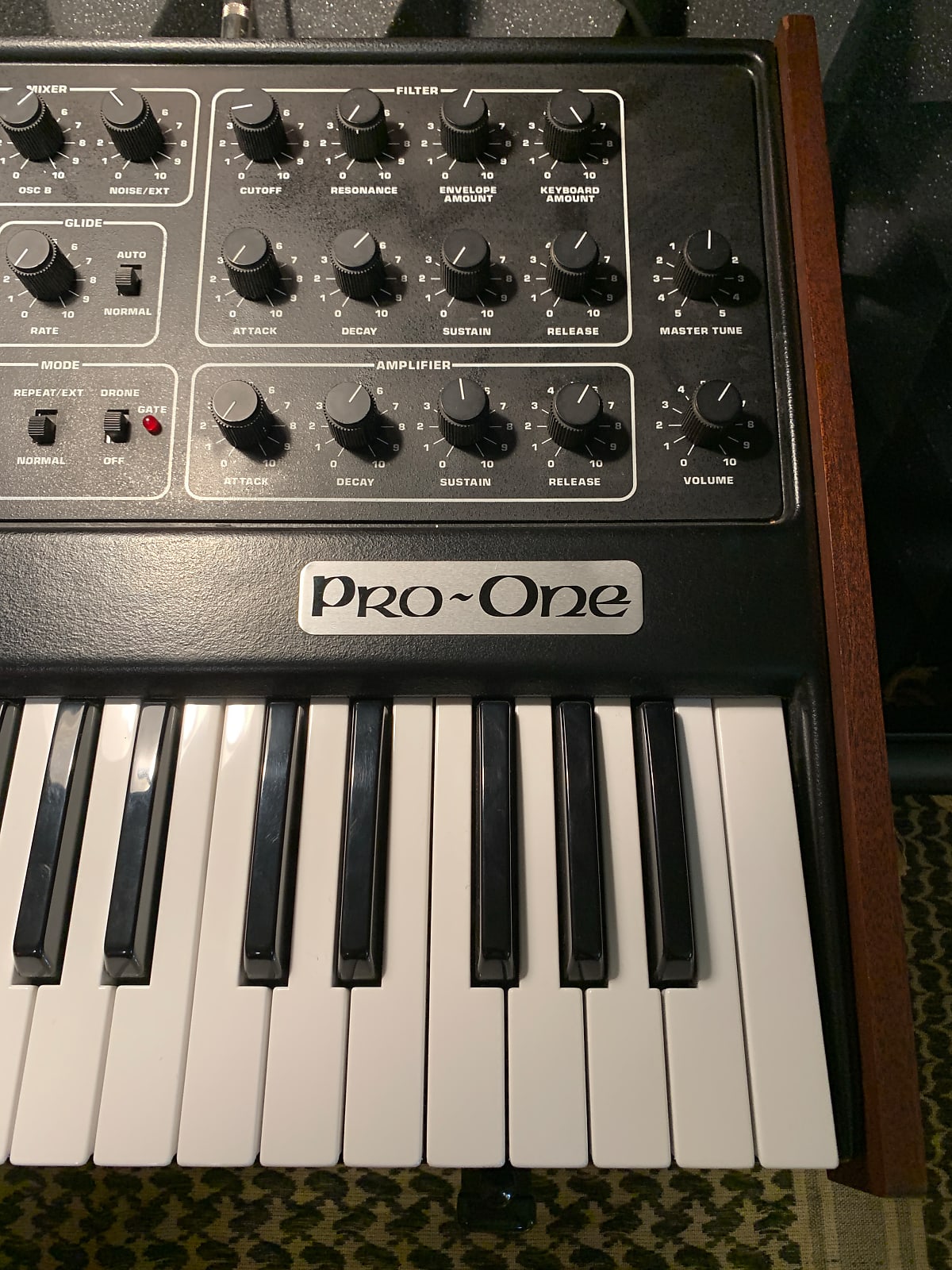 MATRIXSYNTH: Sequential Circuits Pro One (w/NEW Fatar Keybed)