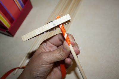 Crafty Momma: How to Curl Grosgrain Ribbon