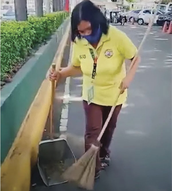 56-anyos na street sweeper nakapagtapos ng kolehiyo - The Daily Sentry 56-anyos na street sweeper nakapagtapos ng kolehiyo - The Daily Sentry