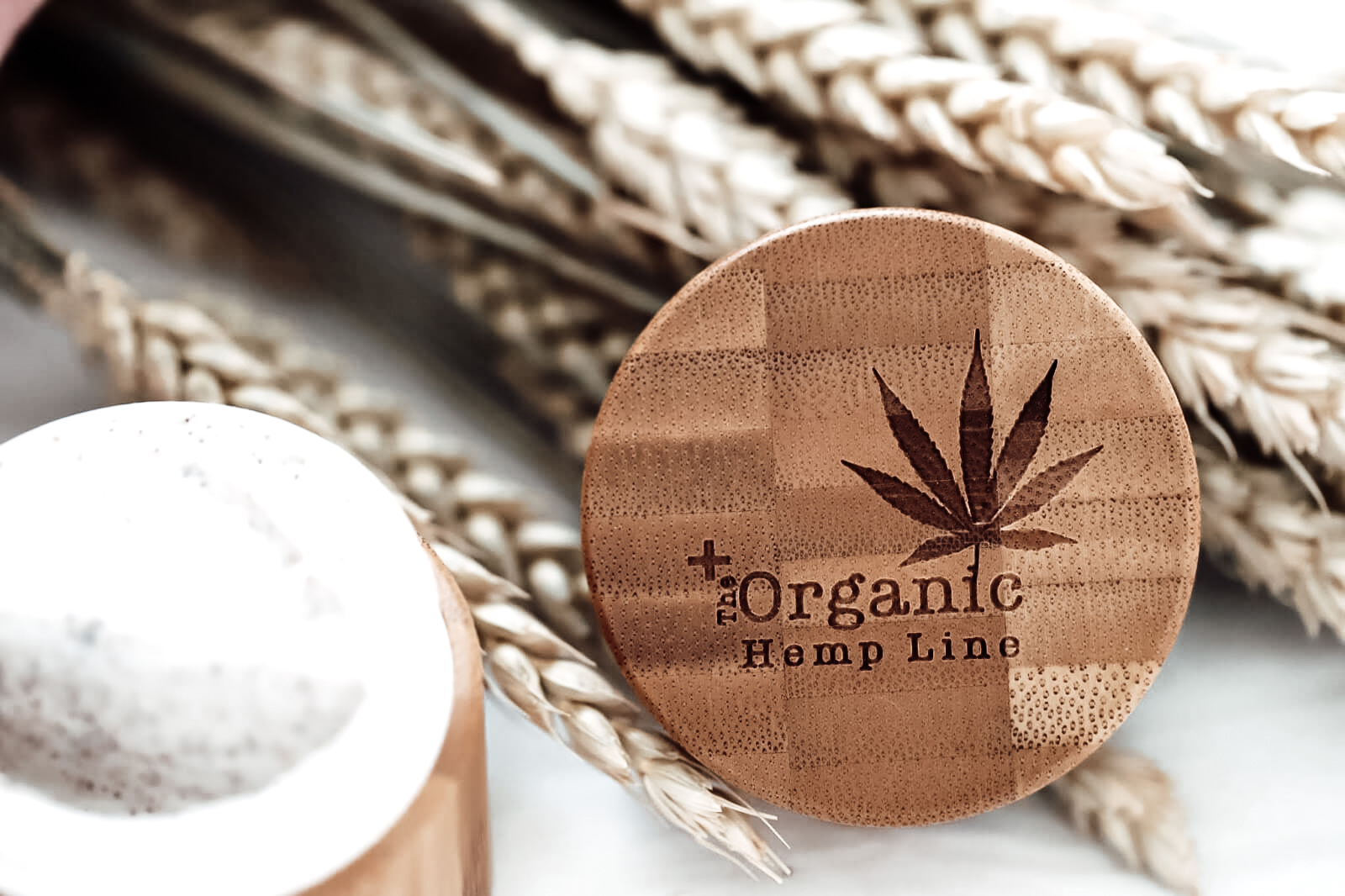 Le Chanvre Miraculeux ? Que valent les Soins The Organic Hemp Line ...