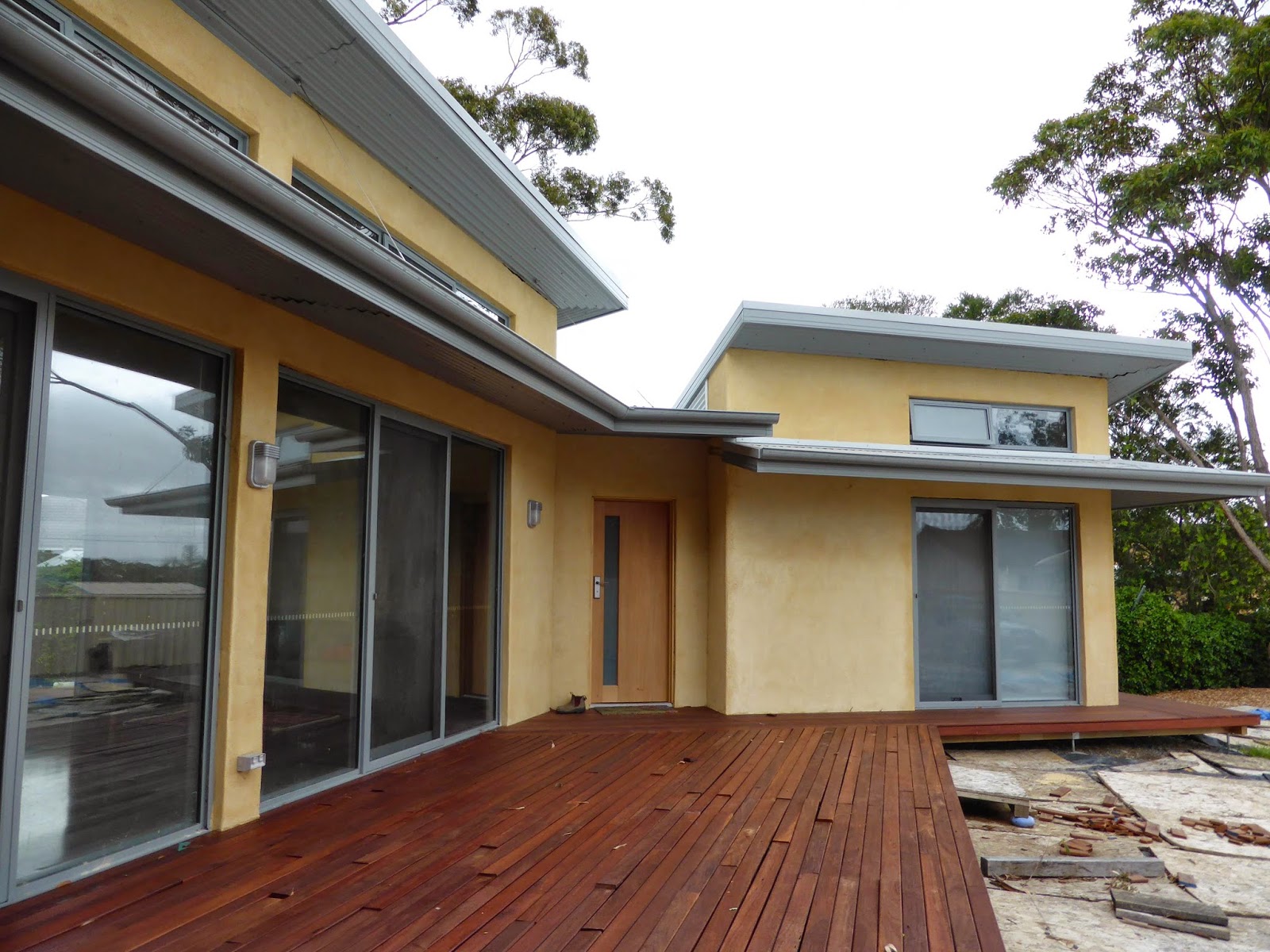 Culburra Hemp House: Decks Finished