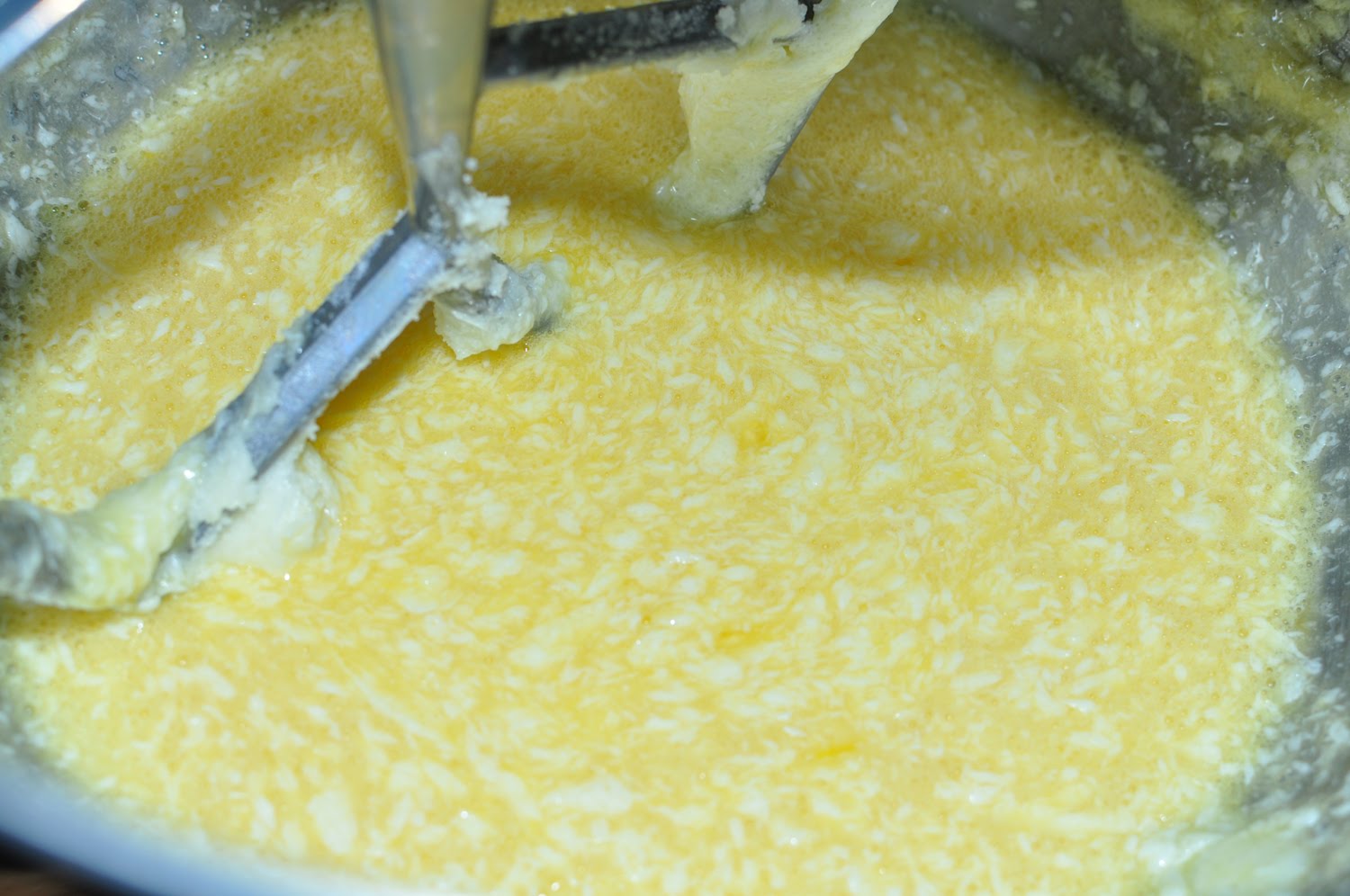 The Bake More: TDW: Basic Marbled Loaf Cake