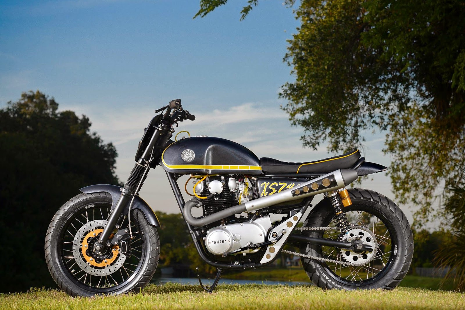 The Scrambler - RocketGarage - Cafe Racer Magazine