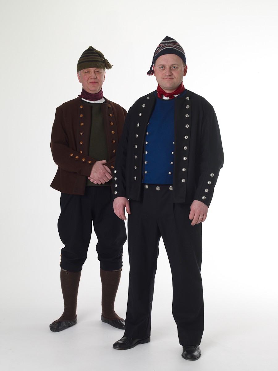 FolkCostume&Embroidery: Þjóðbúningurinn, National costumes of Iceland ...